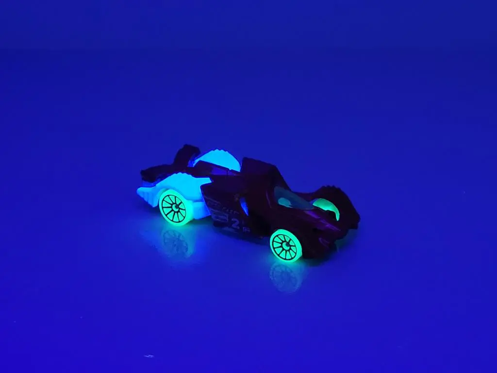 Hot Wheels Epic Fast HW Race | Trashmashers